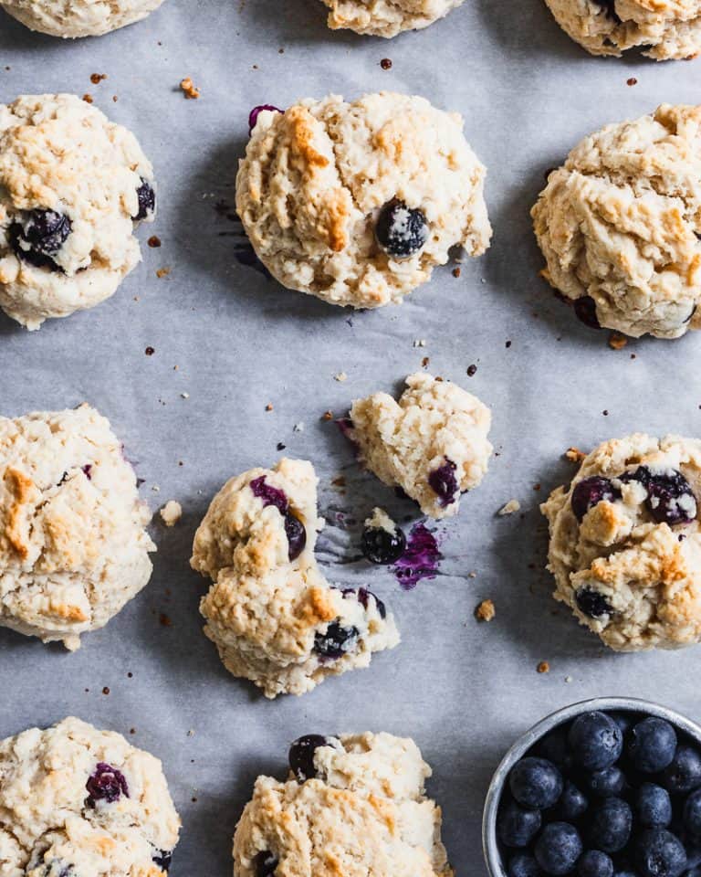 The most Basic Scone Recipe - {1 bowl, 3 ingredients, no chilling}