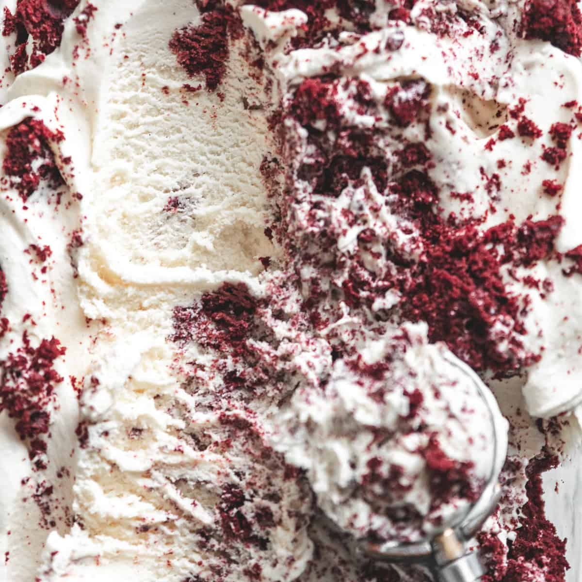 Red Velvet Cake Ice Cream { Perfect for Valentine's Day! }