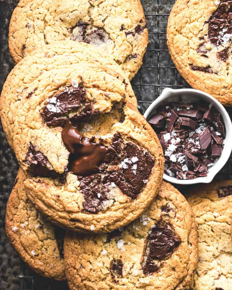 Chewy Malted Chocolate Chunk Cookies (easy + no-chill)